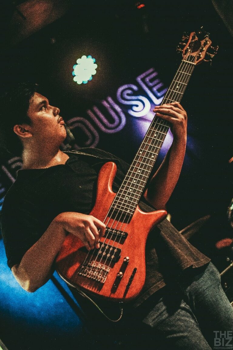 Sam de Leon – PHILIPPINES – IBOX Musical